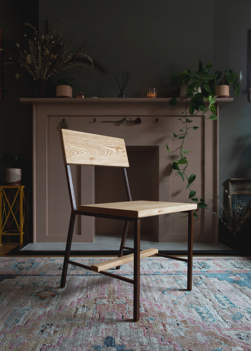 PORTRAIT CHAIR – WOYOTE